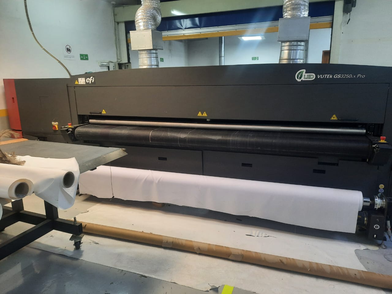 Usado Efi Vutek GS 3250 LX Pro - Impresoras digitales de gran formato ...